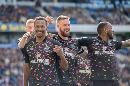 Brentford Defender Ethan Pinnock 5 Celebrates Editorial Stock Photo ...