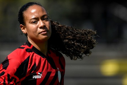 64 Selena babb Stock Pictures, Editorial Images and Stock Photos ...