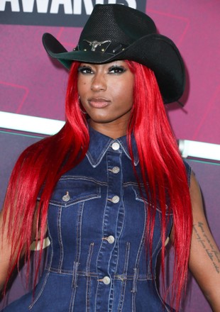 Reyna Roberts Editorial Stock Photo - Stock Image | Shutterstock