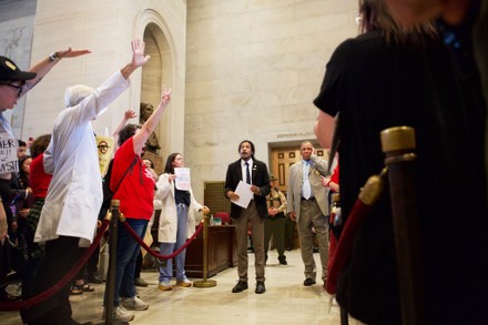 Tennessee State Rep Justin Jones Holds Editorial Stock Photo - Stock ...