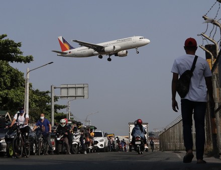Philippine Air Lines Pal Airplane Flies Editorial Stock Photo - Stock ...