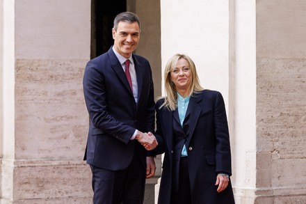 27 Palazzo Chigi - Giorgia Meloni Meets Pedro Sanchez, Rome, Italy - 05 ...