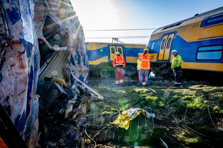 Prorail Employees Investigating Train Overhead Wires Editorial Stock ...