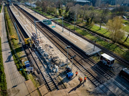 Prorail Employees Investigating Train Overhead Wires Editorial Stock ...