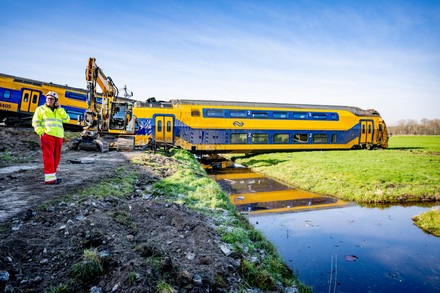 Prorail Employees Investigating Train Overhead Wires Editorial Stock ...