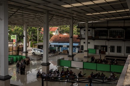 Students Learn Islamic Scriptures Islamic Boarding Editorial Stock ...