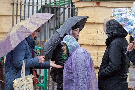 People Shield Themselves Rain Umbrellas Kyivpechersk Editorial Stock ...