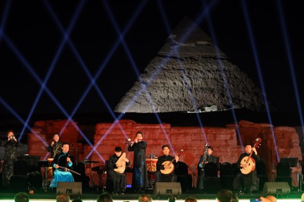 Chinese Musicians Perform Giza Pyramids Scenic Editorial Stock Photo ...