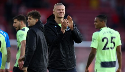 Erling Haaland Manchester City Smiles Claps Editorial Stock Photo ...