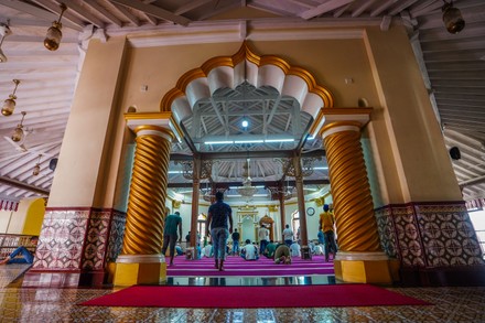 Muslim Devotees Pray Red Mosque Colombo Editorial Stock Photo - Stock ...