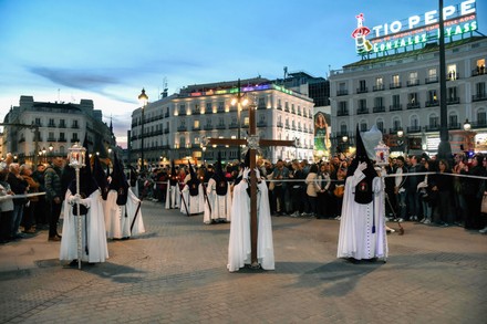 Penitents Seen During Gypsies Los Gitanos Editorial Stock Photo - Stock ...