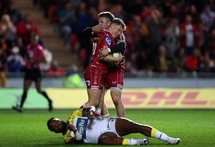 Sam Costelow Scarlets Celebrates Scoring Try Editorial Stock Photo ...