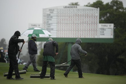 Grounds Crew Begin Squeegee 18th Green Editorial Stock Photo - Stock ...