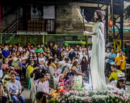 Catholic Devotees Attend Traditional Salubong Followed Editorial Stock ...
