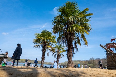 People Enjoy Sunshine Warm Spring Conditions Editorial Stock Photo ...