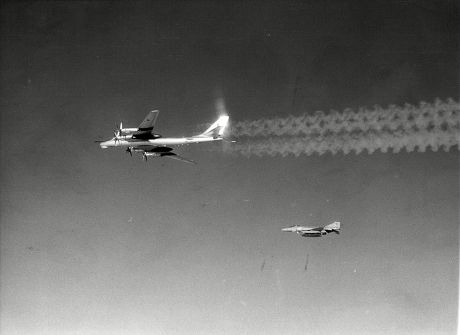 Raf Mcdonnelldouglas F4 Phantom Aircraft Flying Editorial Stock Photo ...