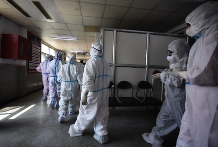 Health Workers Wearing Personal Protective Equipment Editorial Stock ...