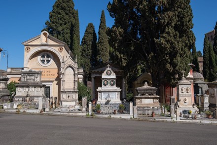 Various Graves Monumental Cemetery Verano Rome Editorial Stock Photo ...