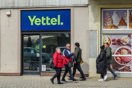 People Walking Front Yettel Phone Sales Editorial Stock Photo - Stock ...