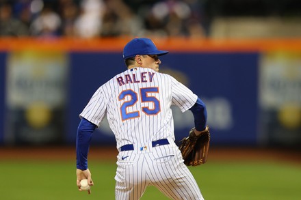 New York Mets Starting Pitcher Brooks Editorial Stock Photo - Stock ...
