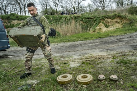 Member Explosives Service Kyiv Region Unloads Editorial Stock Photo ...
