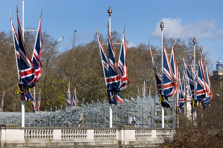 Seating Stands Being Built Outside Buckingham Editorial Stock Photo ...