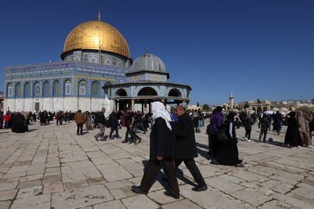 100,000 Mosque Stock Pictures, Editorial Images and Stock Photos ...