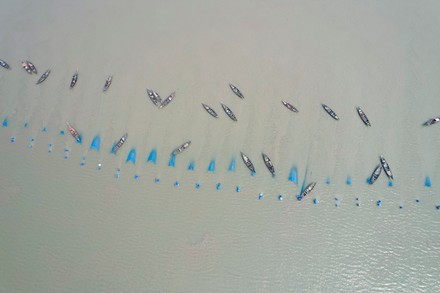 Aerial View Fishermen Collects Shrimp Larvae Editorial Stock Photo ...