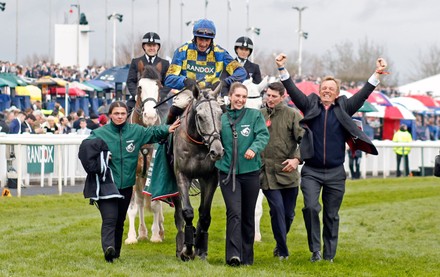 Bill Baxter Sam Twistondavies Warren Greatrex Editorial Stock Photo ...