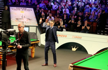 Mc Rob Walker Introduces Players Crucible Editorial Stock Photo - Stock ...