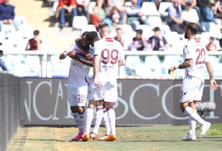 Tonny Vilhena Us Salernitana 1919 Celebrating Editorial Stock Photo ...