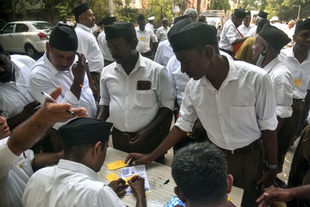 Volunteers Hindu Nationalist Organization Rashtriya Swayamsevak ...