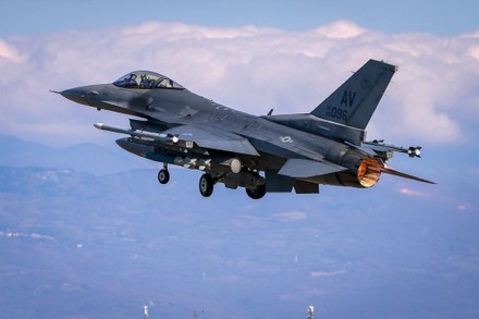 Lockheed Martin F16c Fighting Falcon Usaf Editorial Stock Photo - Stock ...