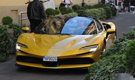 __COUNT__ Zlatan Ibrahimovic driving his Ferrari, Milan, Itlay - 18 Apr ...
