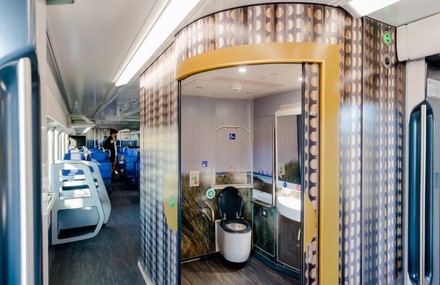 250 Dutch high speed train Stock Pictures, Editorial Images and Stock ...