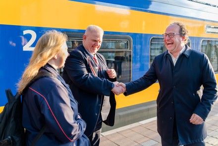 250 Dutch high speed train Stock Pictures, Editorial Images and Stock ...
