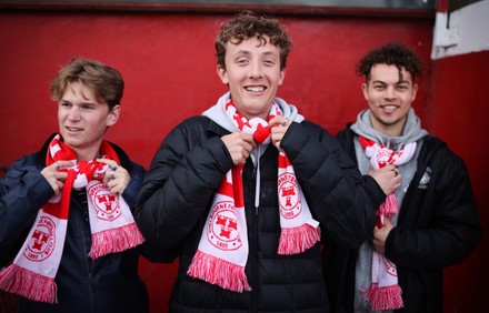 Shelbourne Vs Dundalk Shelbourne Fans Alex Editorial Stock Photo ...