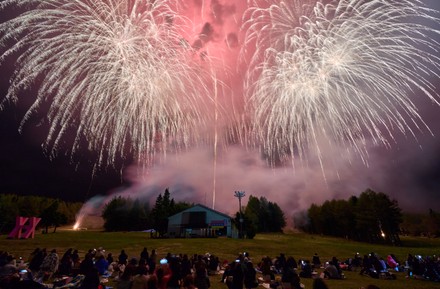 People Watch Fireworks During Fireworks Show Editorial Stock Photo ...