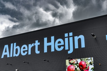 Empty Shelves Albert Hein Supermarket Employees Editorial Stock Photo ...