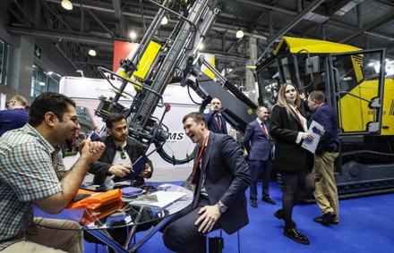 Visitors Participants Examine Multifunctional Drilling Rig Editorial ...