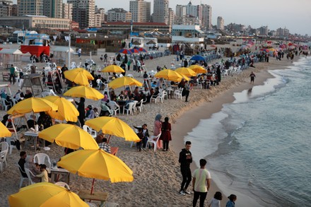 Palestinians Enjoy Beach Along Shore Gaza Editorial Stock Photo - Stock ...
