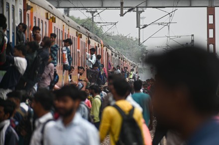 People Board Overcrowded Train Railway Station Editorial Stock Photo ...