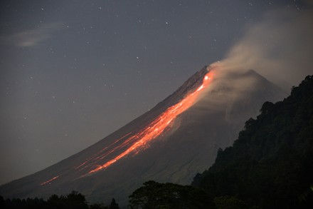 Mount Merapi Volcanic Mountain Spews Lava Editorial Stock Photo - Stock ...