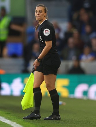 57 Assistant referee natalie aspinall Stock Pictures, Editorial Images ...