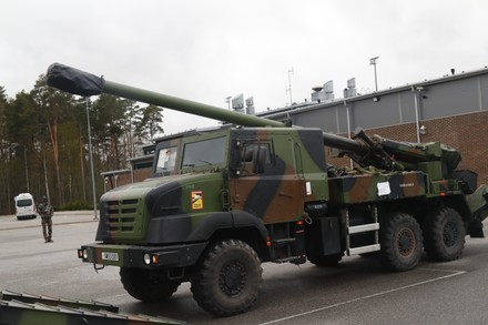 French Caesar Selfpropelled Howitzer Arrives Amari Editorial Stock ...
