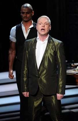 Toploader Singer Joseph Washbourn Joe Editorial Stock Photo - Stock ...