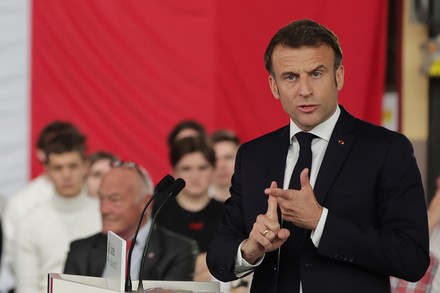 French President Emmanuel Macron Poses Students Editorial Stock Photo ...