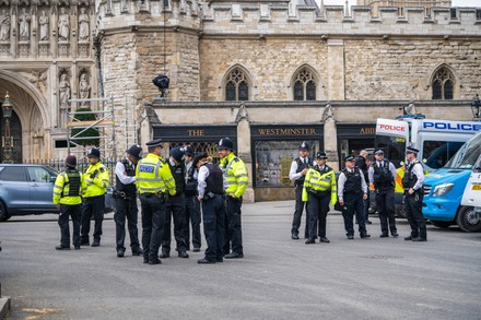 Police Officers Outside Westminster Abbey Part Editorial Stock Photo ...
