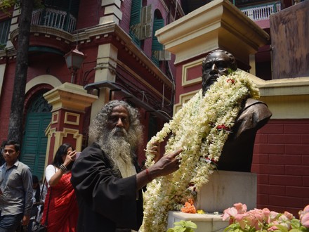 162nd Birthday Kavi Guru Rabindranath Tagore Editorial Stock Photo ...