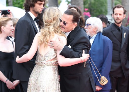 Pauline Pollman Hugged By Johnny Depp Editorial Stock Photo - Stock ...